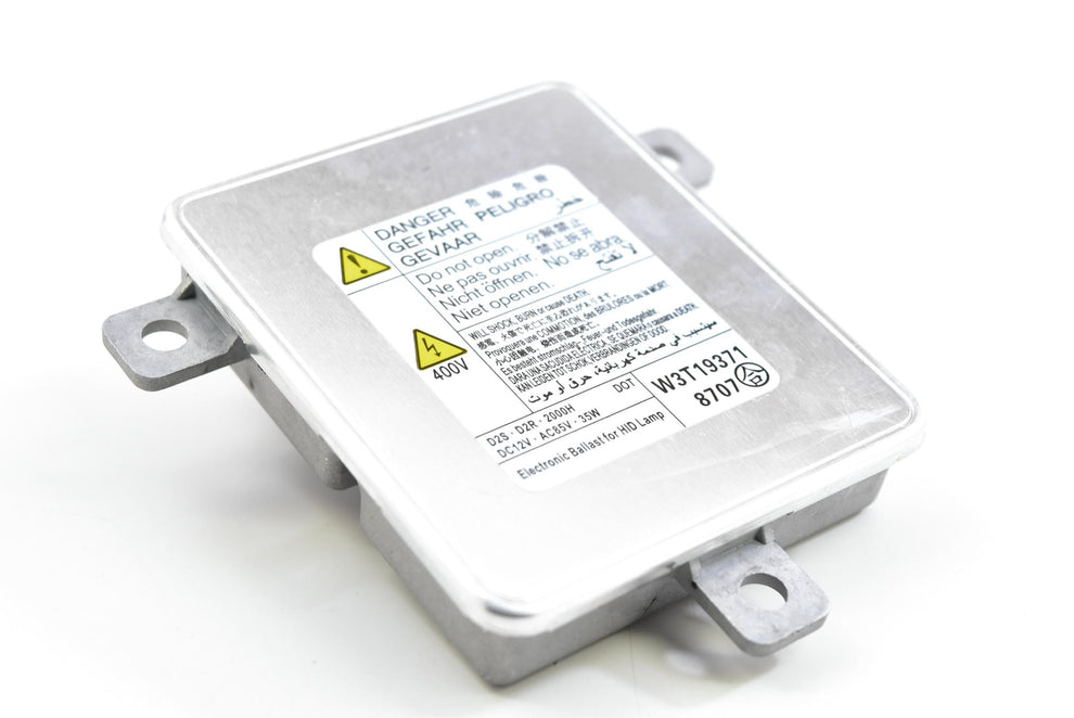 OE Replacement: Mitsubishi W003T18471 – The Lighting Guru